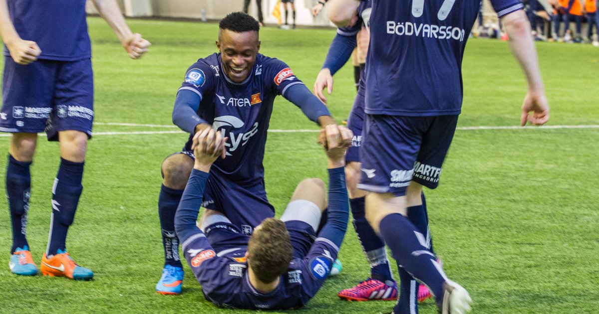 7. Samuel Adegbenro / Viking